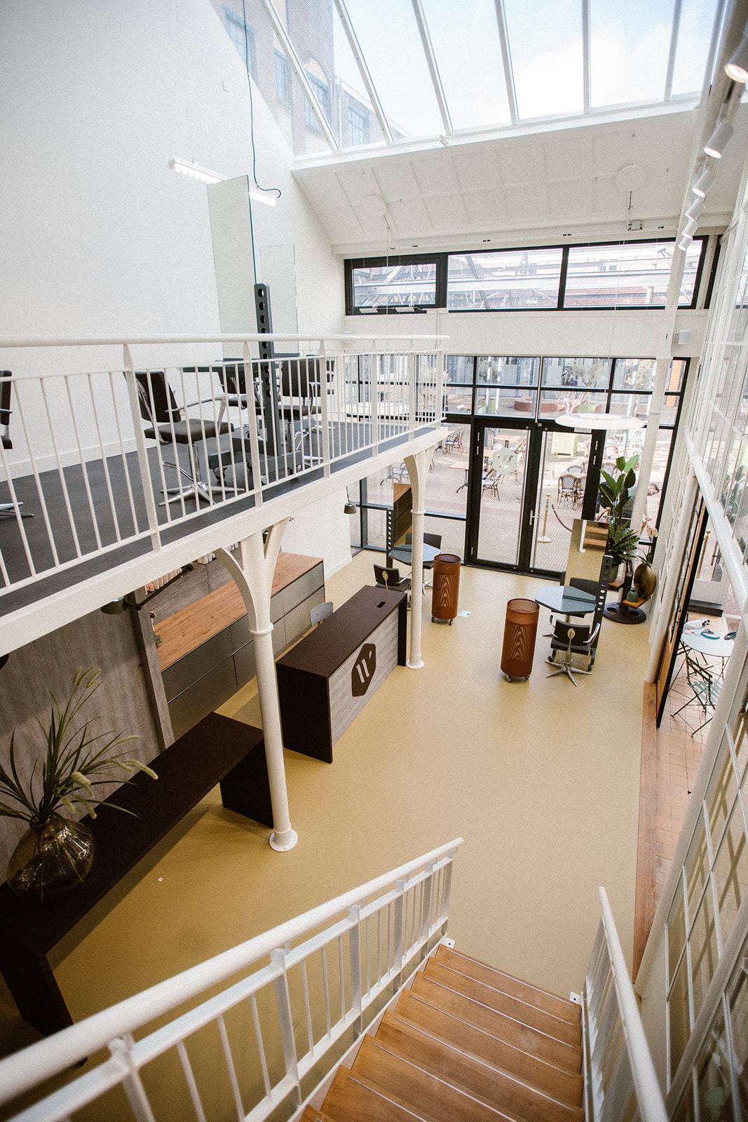 Contact – WESTSIDE